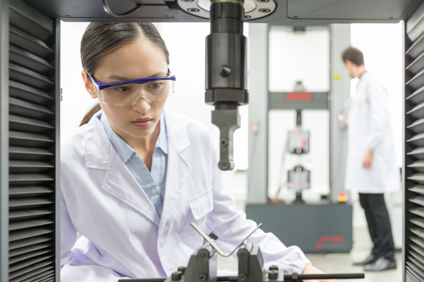 Mechanical Testing Services | WO | TÜV Rheinland