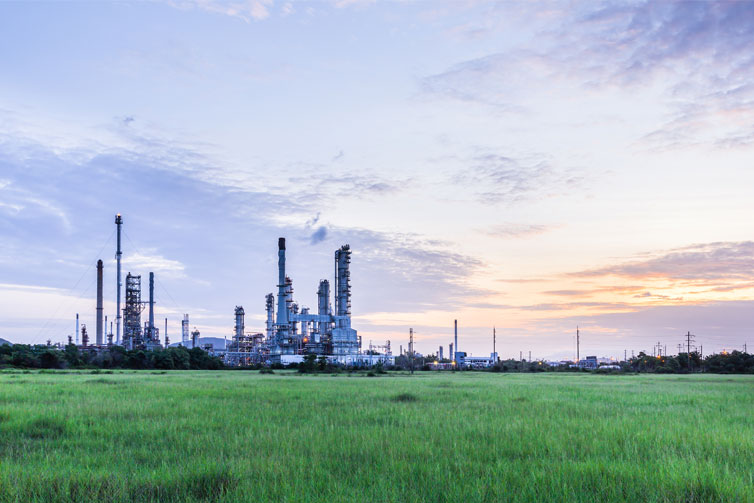 RLIC Risk Assessment for Land Use Planning | TÜV Rheinland