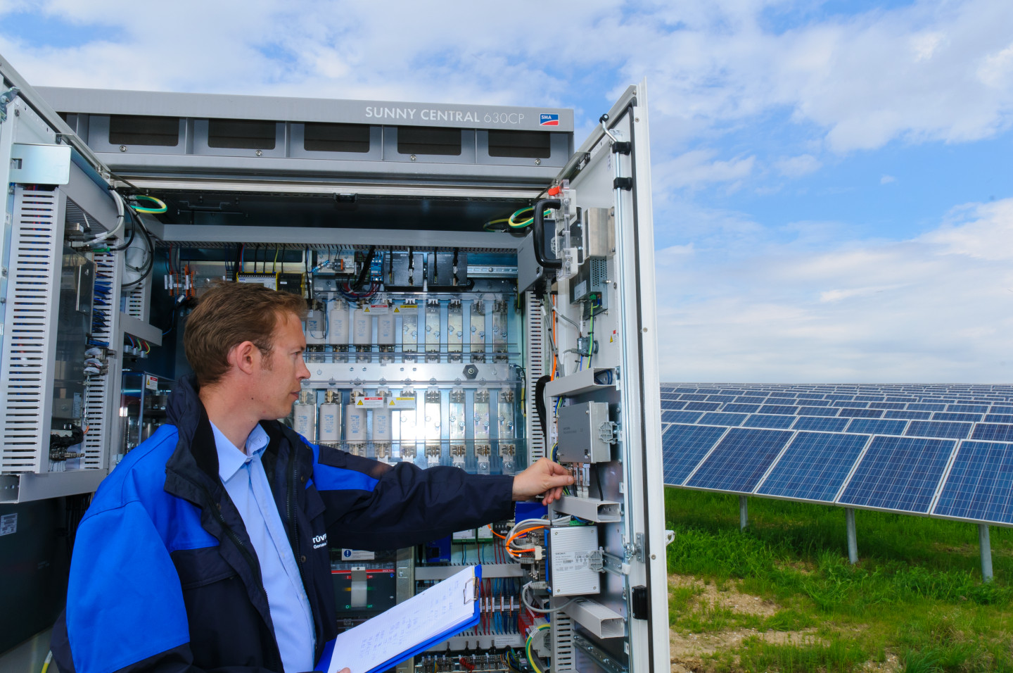 Solar: Services for BOS components | TÜV Rheinland
