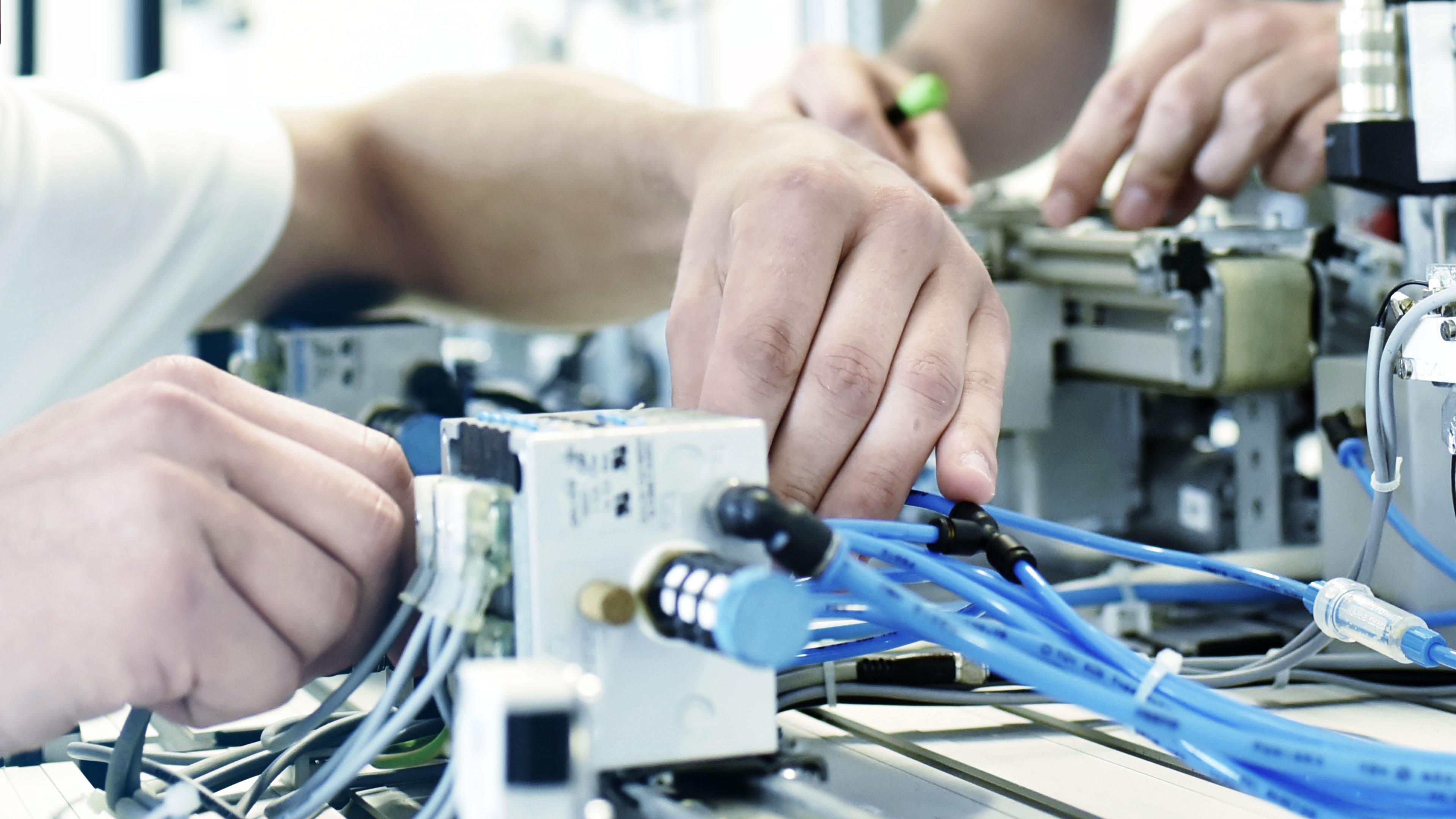 TVET 職業技術教育與培訓 I TÜV 萊因學院 | TÜV Rheinland