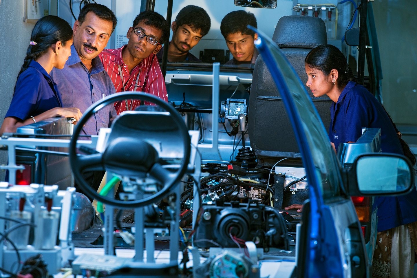 Technical Vocational Training | WO | TÜV Rheinland