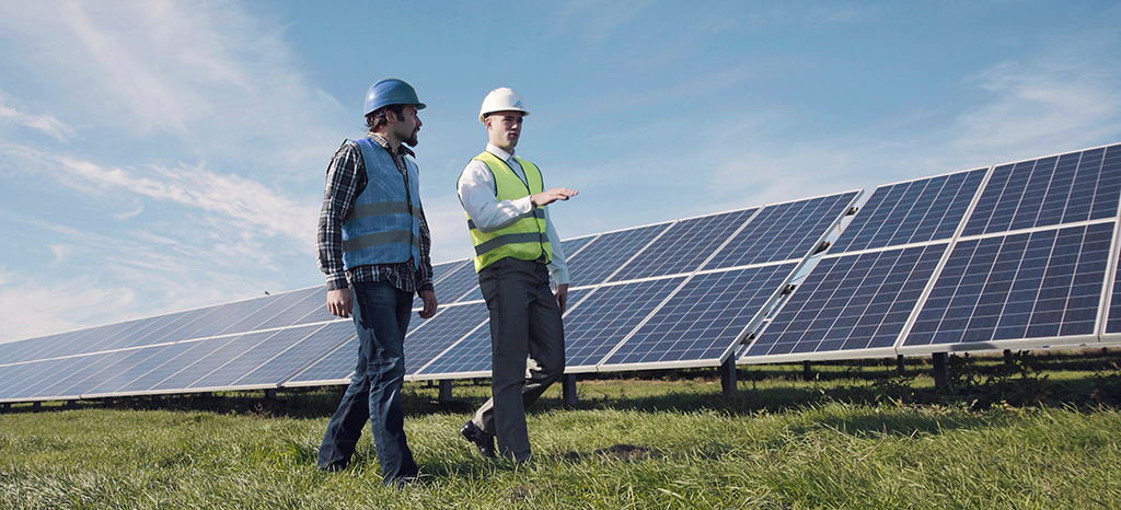 Certification of O&M Contractors for PV Power Plants | JO | TÜV Rheinland
