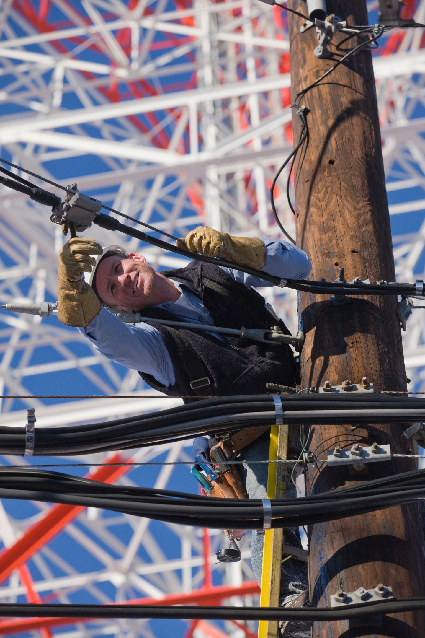 産業用電気・電子機器 | JP | TÜV Rheinland