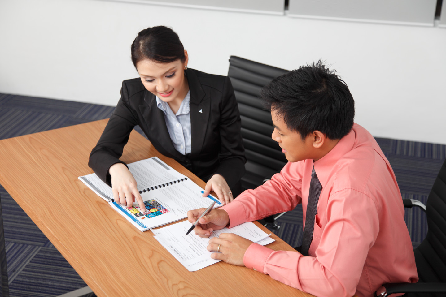 Support for Service Providers and Retail | WO | TÜV Rheinland